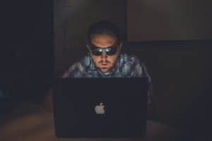 Impersonating Someone Online To Harm Or Defraud | California Penal Code ...